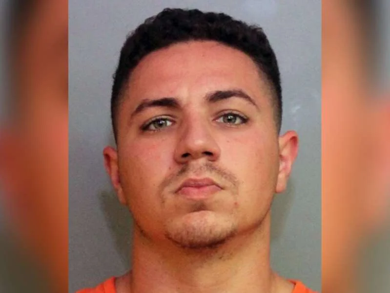 Prison Guard Charged With Beating Inmate To Death Allegedly Had ‘Hit ...